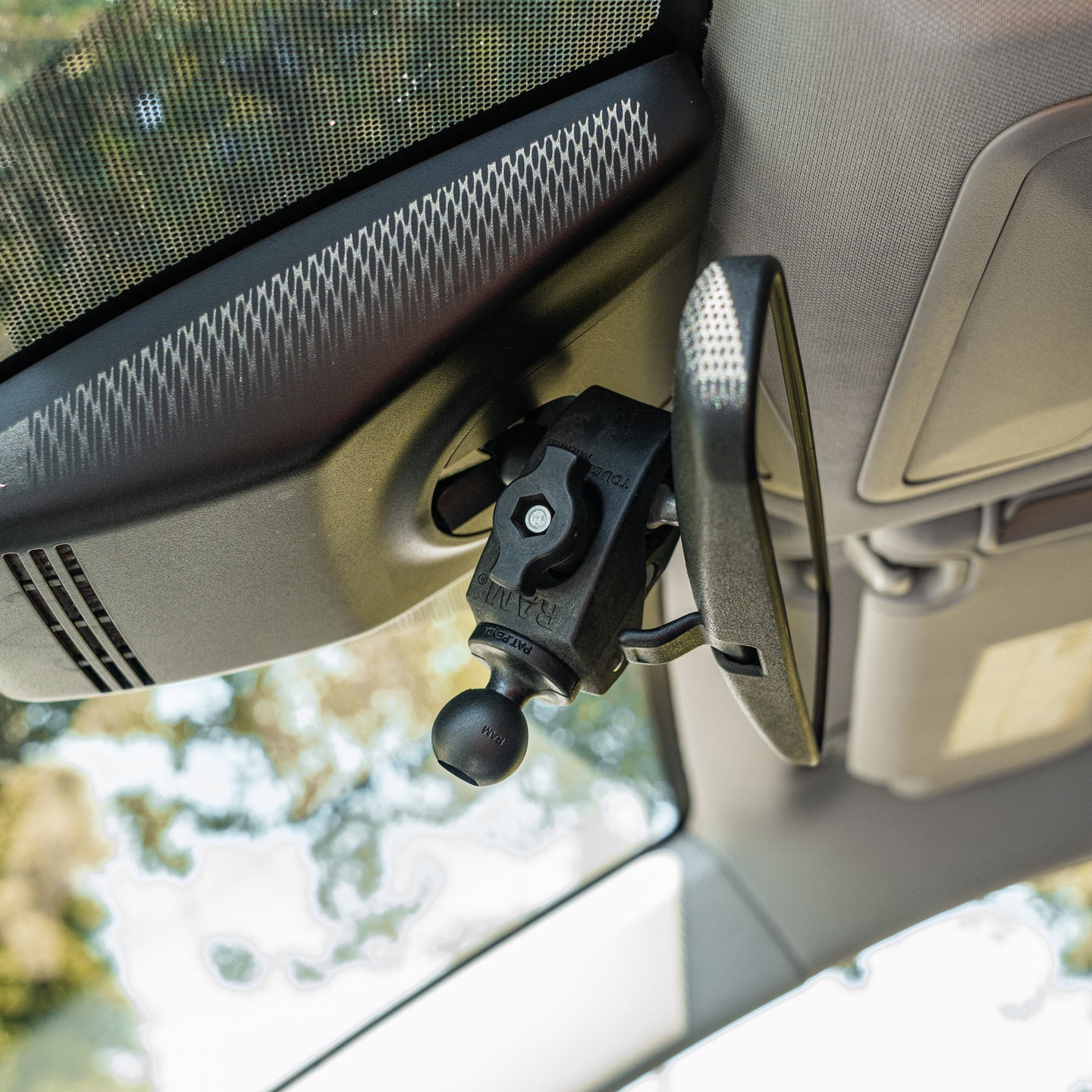 RAM® Tough-Claw™ Small Clamp Base with Ball – RAM Mounts