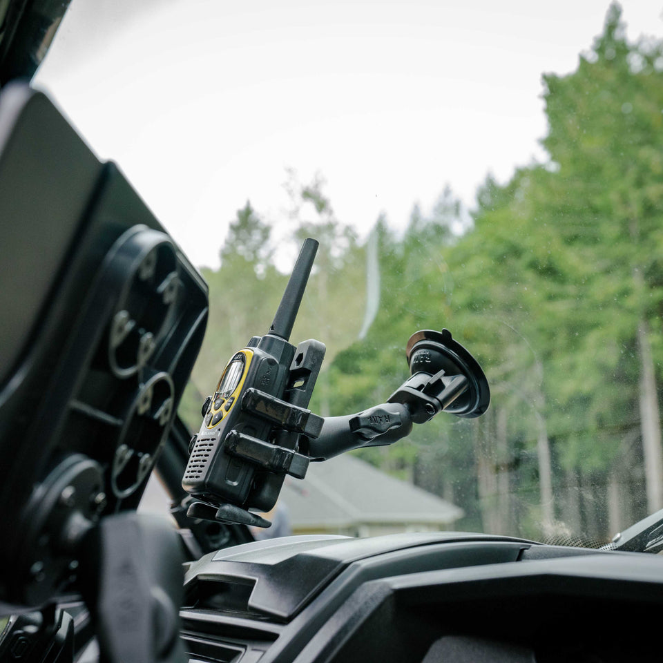 RAM® Finger-Grip™ Universal Mount with RAM® Twist-Lock™ Suction Cup Ba ...